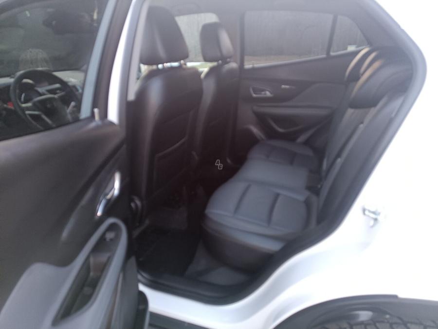 White Opel Mokka 2013 in Klaipeda, with an engine capacity of 1.70 L and mileage of 250 thousand km for 5850 €, photo 20 on AUTOMOTO.COM.LV