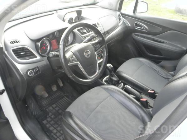 Balts Opel Mokka 2013 Madona, ar dzinēja tilpumu 1.70 L un nobraukumu 161 tūkst. km par 6700 €, foto 5 vietnē AUTOMOTO.COM.LV