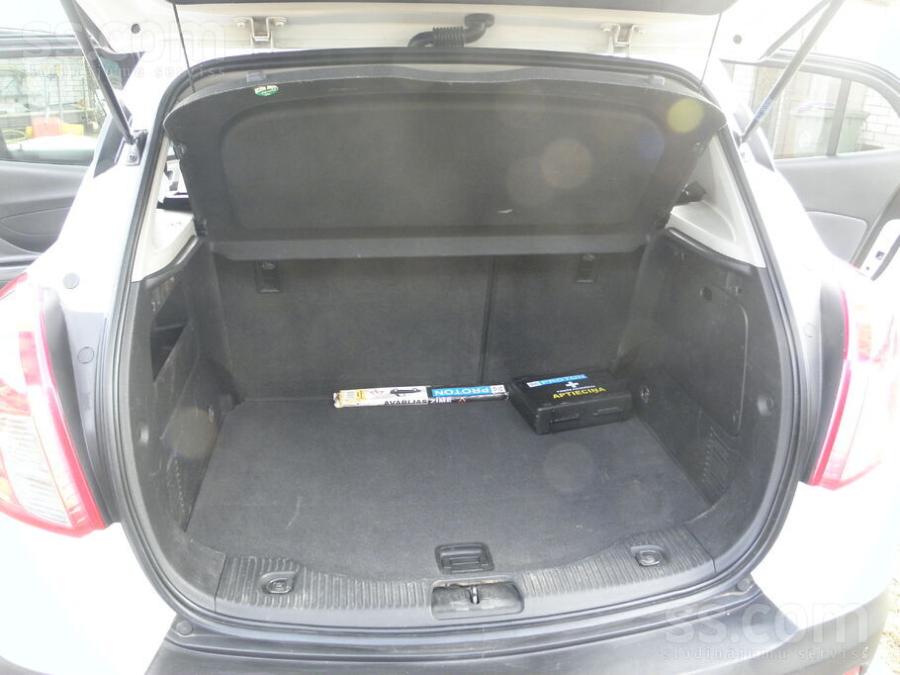 Balts Opel Mokka 2013 Madona, ar dzinēja tilpumu 1.70 L un nobraukumu 161 tūkst. km par 6700 €, foto 9 vietnē AUTOMOTO.COM.LV