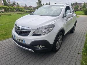 Белый Опель Mokka 2013 в Рокишкис, объемом двигателя 1.69 л и пробегом 203 тыс. км за 5650 €, фото 3 на AUTOMOTO.COM.LV