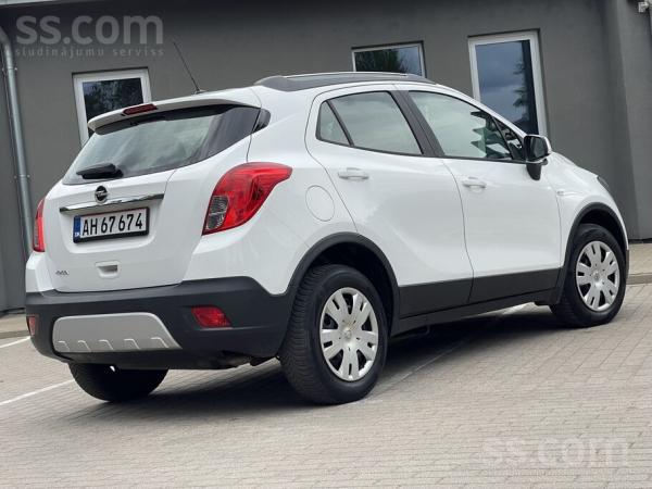 Белый Опель Mokka 2013 в Юрмала, объемом двигателя 1.60 л и пробегом 0 тыс. км за 5650 €, фото 2 на AUTOMOTO.COM.LV