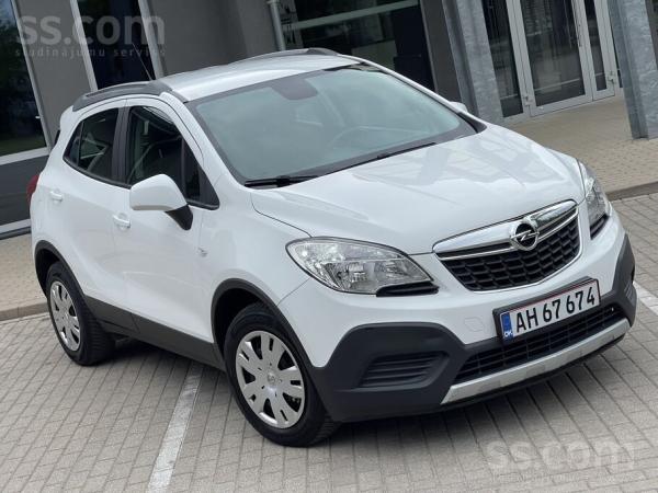 Белый Опель Mokka 2013 в Юрмала, объемом двигателя 1.60 л и пробегом 0 тыс. км за 5650 €, фото 3 на AUTOMOTO.COM.LV