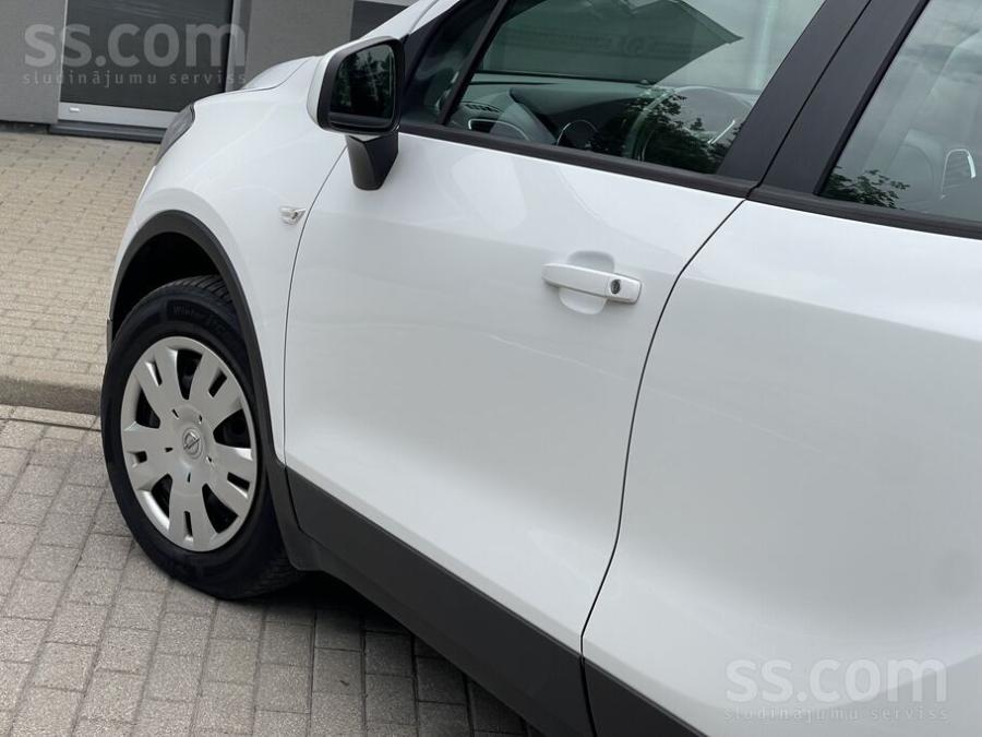Balts Opel Mokka 2013 Jūrmala, ar dzinēja tilpumu 1.60 L un nobraukumu 0 tūkst. km par 5650 €, foto 13 vietnē AUTOMOTO.COM.LV