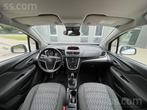 Balts Opel Mokka 2013 Jūrmala, ar dzinēja tilpumu 1.60 L un nobraukumu 0 tūkst. km par 5650 €, foto 25 vietnē AUTOMOTO.COM.LV