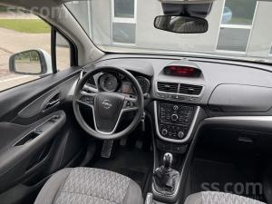 Balts Opel Mokka 2013 Jūrmala, ar dzinēja tilpumu 1.60 L un nobraukumu 0 tūkst. km par 5650 €, foto 26 vietnē AUTOMOTO.COM.LV