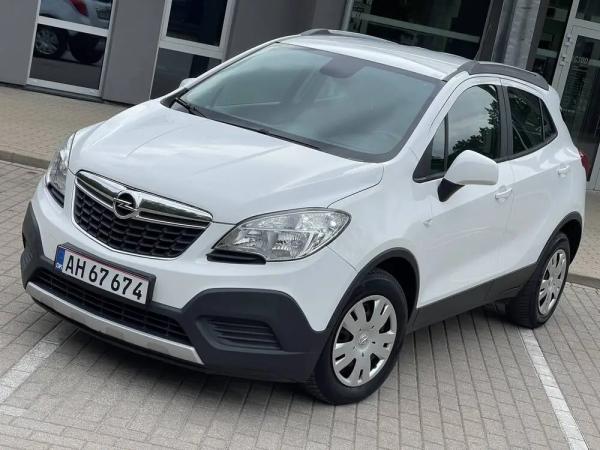 Белый Опель Mokka 2013 в Юрмала, объемом двигателя 1.60 л и пробегом 216 тыс. км за 5650 €, фото 1 на AUTOMOTO.COM.LV