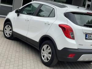 Белый Опель Mokka 2013 в Юрмала, объемом двигателя 1.60 л и пробегом 216 тыс. км за 5650 €, фото 5 на AUTOMOTO.COM.LV