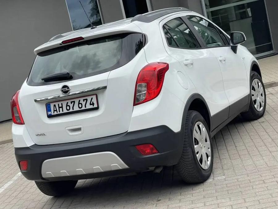 Белый Опель Mokka 2013 в Юрмала, объемом двигателя 1.60 л и пробегом 216 тыс. км за 5650 €, фото 7 на AUTOMOTO.COM.LV