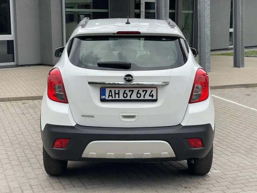 Белый Опель Mokka 2013 в Юрмала, объемом двигателя 1.60 л и пробегом 216 тыс. км за 5650 €, фото 11 на AUTOMOTO.COM.LV