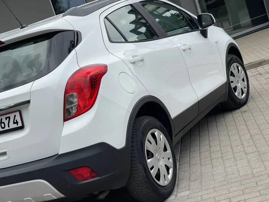 Белый Опель Mokka 2013 в Юрмала, объемом двигателя 1.60 л и пробегом 216 тыс. км за 5650 €, фото 17 на AUTOMOTO.COM.LV