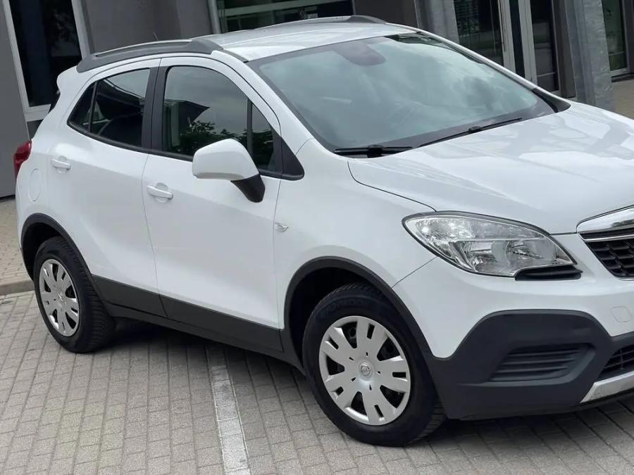 Белый Опель Mokka 2013 в Юрмала, объемом двигателя 1.60 л и пробегом 216 тыс. км за 5650 €, фото 18 на AUTOMOTO.COM.LV