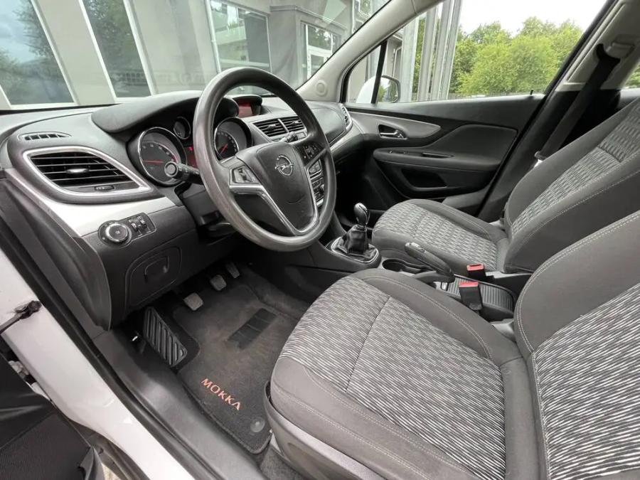Белый Опель Mokka 2013 в Юрмала, объемом двигателя 1.60 л и пробегом 216 тыс. км за 5650 €, фото 20 на AUTOMOTO.COM.LV