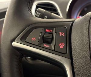 Balts Opel Mokka 2013 Marijampole, ar dzinēja tilpumu 1.69 L un nobraukumu 250 tūkst. km par 7750 €, foto 12 vietnē AUTOMOTO.COM.LV