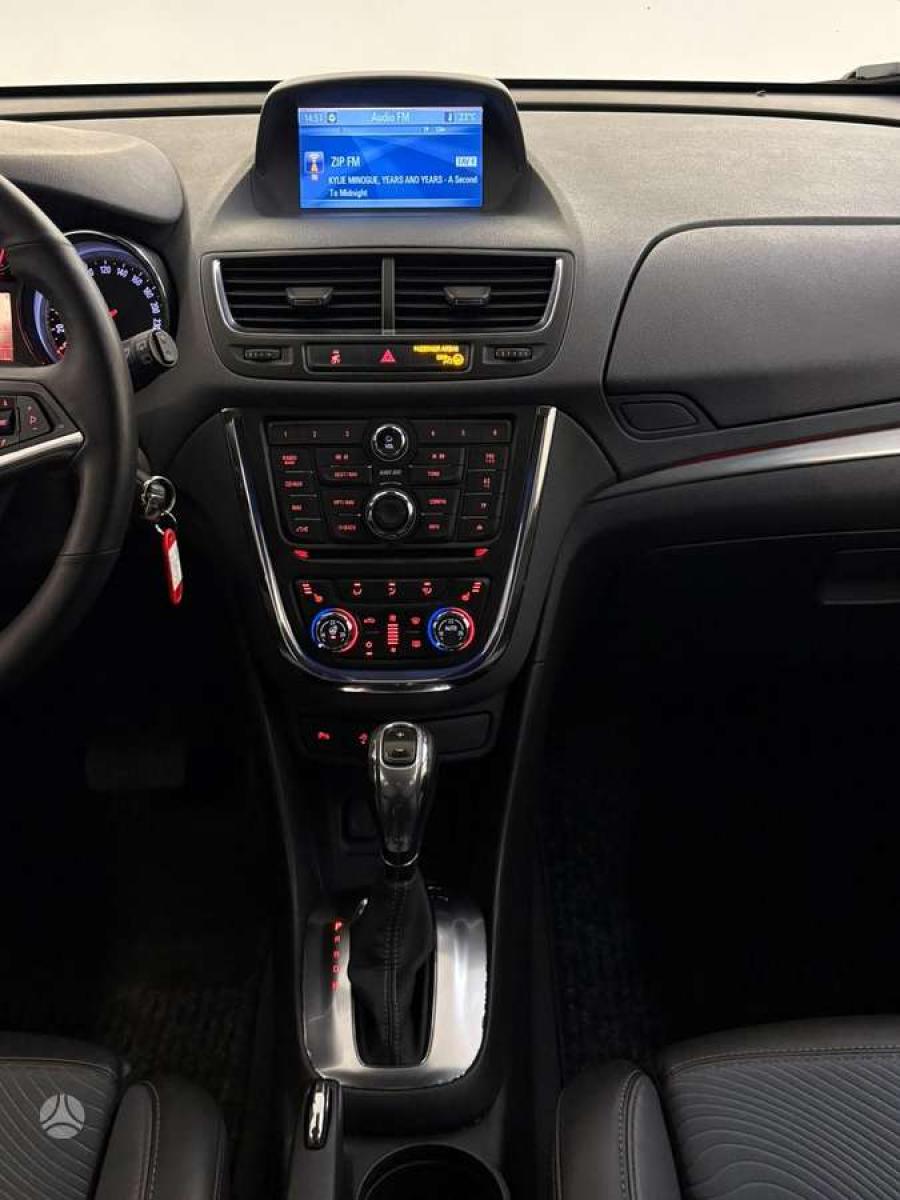Balts Opel Mokka 2013 Marijampole, ar dzinēja tilpumu 1.69 L un nobraukumu 250 tūkst. km par 7750 €, foto 16 vietnē AUTOMOTO.COM.LV