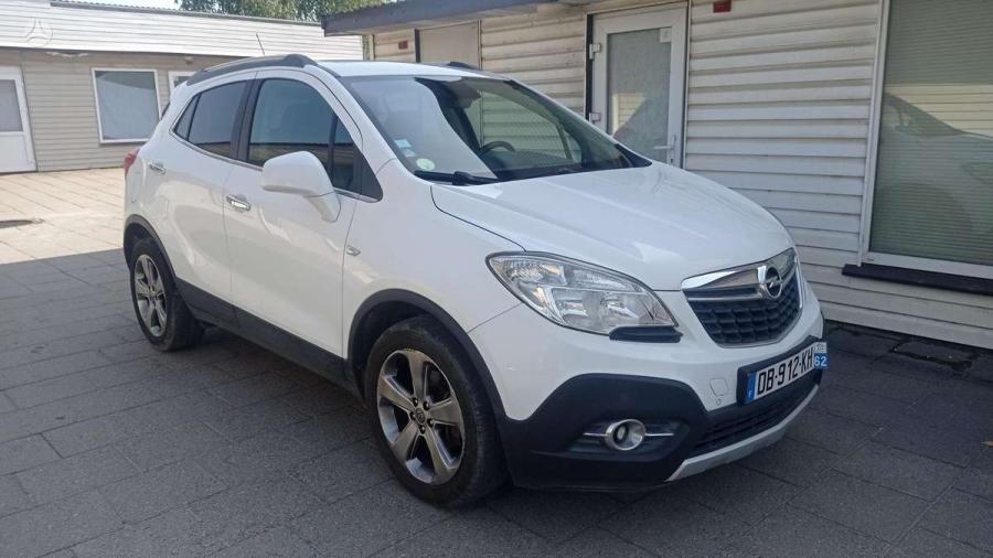 Balts Opel Mokka 2013 Viļņa, ar dzinēja tilpumu 1.69 L un nobraukumu 236 tūkst. km par 5500 €, foto 4 vietnē AUTOMOTO.COM.LV
