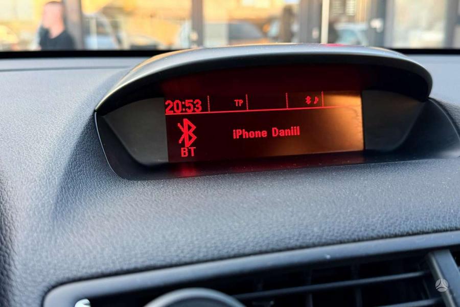 Balts Opel Mokka 2013 Kauņa, ar dzinēja tilpumu 1.69 L un nobraukumu 191 tūkst. km par 5899 €, foto 15 vietnē AUTOMOTO.COM.LV