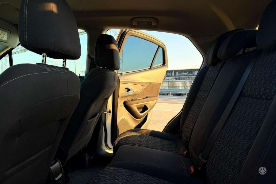 Balts Opel Mokka 2013 Kauņa, ar dzinēja tilpumu 1.69 L un nobraukumu 191 tūkst. km par 5899 €, foto 16 vietnē AUTOMOTO.COM.LV