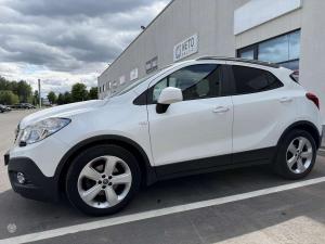 White Opel Mokka 2013 in Kaunas, with an engine capacity of 1.60 L and mileage of 236 thousand km for 6550 €, photo 6 on AUTOMOTO.COM.LV