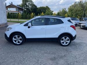 Balts Opel Mokka 2013 Jurbarkas, ar dzinēja tilpumu 1.60 L un nobraukumu 185 tūkst. km par 5950 €, foto  vietnē AUTOMOTO.COM.LV