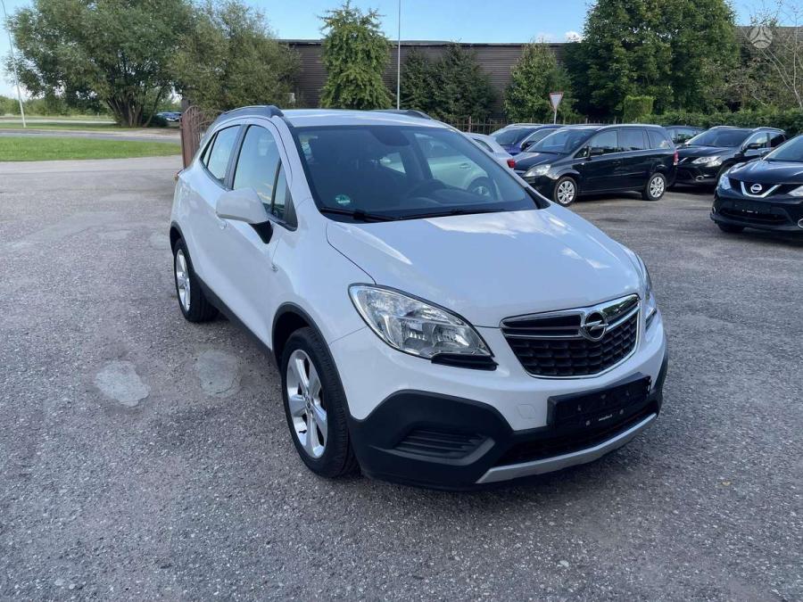 Белый Опель Mokka 2013 в Юрбаркас, объемом двигателя 1.60 л и пробегом 185 тыс. км за 5950 €, фото 4 на AUTOMOTO.COM.LV