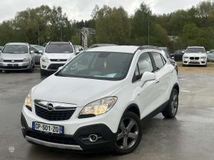 White Opel Mokka 2013 in Alytus, with an engine capacity of 1.69 L and mileage of 241 thousand km for 6650 €, photo  on AUTOMOTO.COM.LV