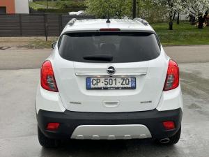 White Opel Mokka 2013 in Alytus, with an engine capacity of 1.69 L and mileage of 241 thousand km for 6650 €, photo 5 on AUTOMOTO.COM.LV
