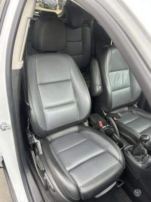 White Opel Mokka 2013 in Alytus, with an engine capacity of 1.69 L and mileage of 241 thousand km for 6650 €, photo 9 on AUTOMOTO.COM.LV
