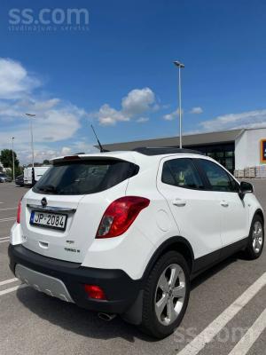 Balts Opel Mokka 2014 Ventspils, ar dzinēja tilpumu 1.40 L un nobraukumu 89 tūkst. km par 21340 €, foto 4 vietnē AUTOMOTO.COM.LV