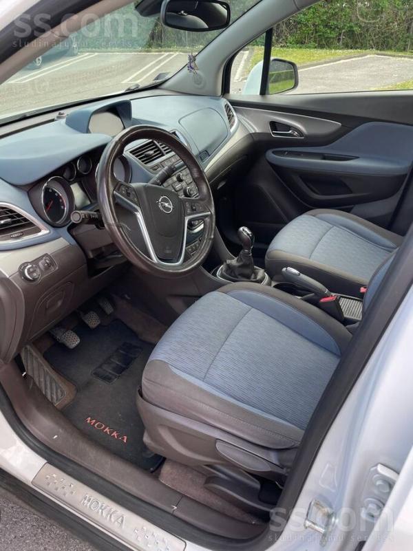 Balts Opel Mokka 2014 Ventspils, ar dzinēja tilpumu 1.40 L un nobraukumu 89 tūkst. km par 21340 €, foto 7 vietnē AUTOMOTO.COM.LV