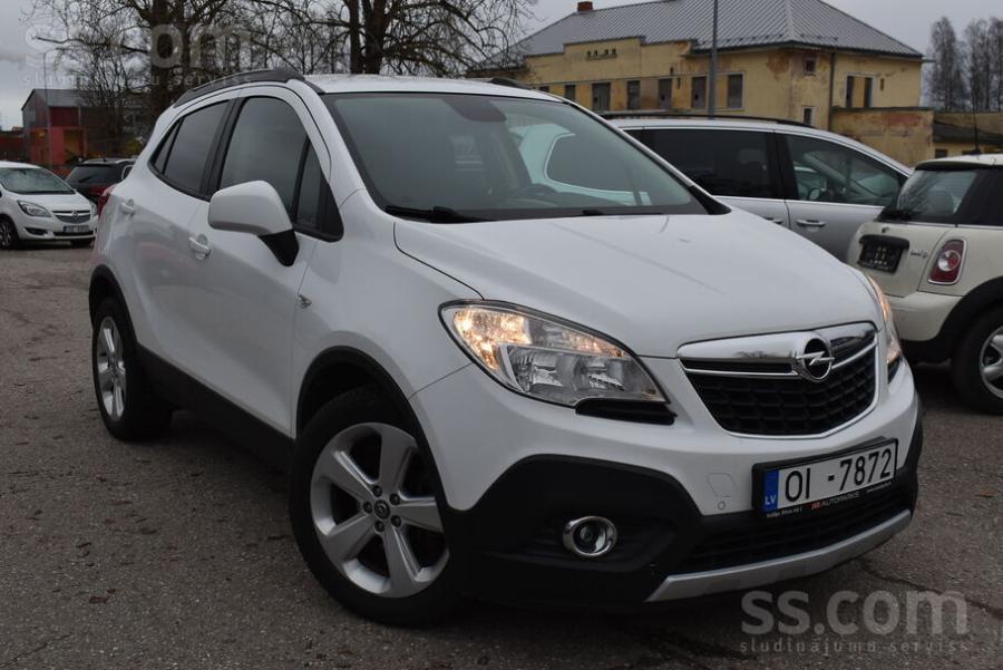 White Opel Mokka 2014 in Kuldiga, with an engine capacity of 1.40 L and mileage of 0 thousand km for 8350 €, photo 4 on AUTOMOTO.COM.LV