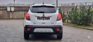 White Opel Mokka 2014 in Siauliai, with an engine capacity of 1.40 L and mileage of 181 thousand km for 6600 €, photo 6 on AUTOMOTO.COM.LV