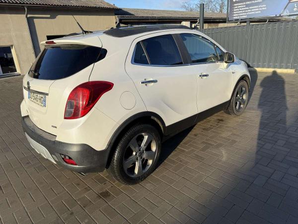 Balts Opel Mokka 2014 Tauragė, ar dzinēja tilpumu 1.70 L un nobraukumu 260 tūkst. km par 6800 €, foto 5 vietnē AUTOMOTO.COM.LV