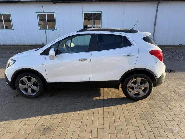 Balts Opel Mokka 2014 Tauragė, ar dzinēja tilpumu 1.70 L un nobraukumu 260 tūkst. km par 6800 €, foto 8 vietnē AUTOMOTO.COM.LV