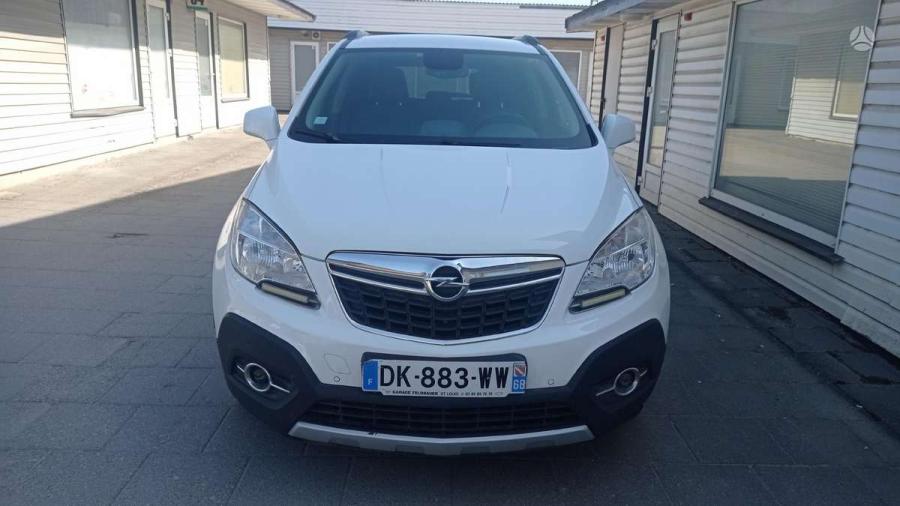 Balts Opel Mokka 2014 Viļņa, ar dzinēja tilpumu 1.69 L un nobraukumu 227 tūkst. km par 6700 €, foto 2 vietnē AUTOMOTO.COM.LV