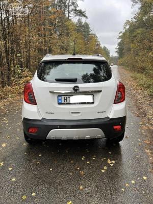 White Opel Mokka 2014 in Kaunas, with an engine capacity of 1.70 L and mileage of 340 thousand km for 3500 €, photo 5 on AUTOMOTO.COM.LV