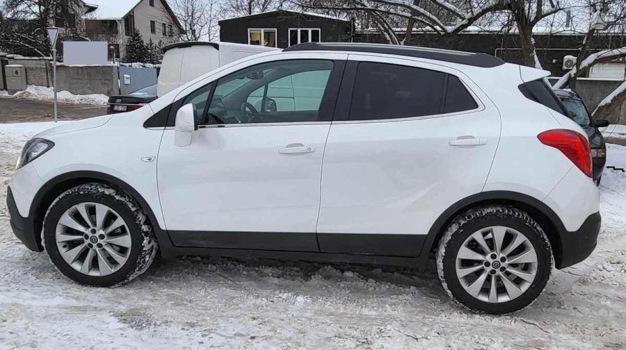 Balts Opel Mokka 2014 Viļņa, ar dzinēja tilpumu 1.69 L un nobraukumu 149 tūkst. km par 7950 €, foto 11 vietnē AUTOMOTO.COM.LV