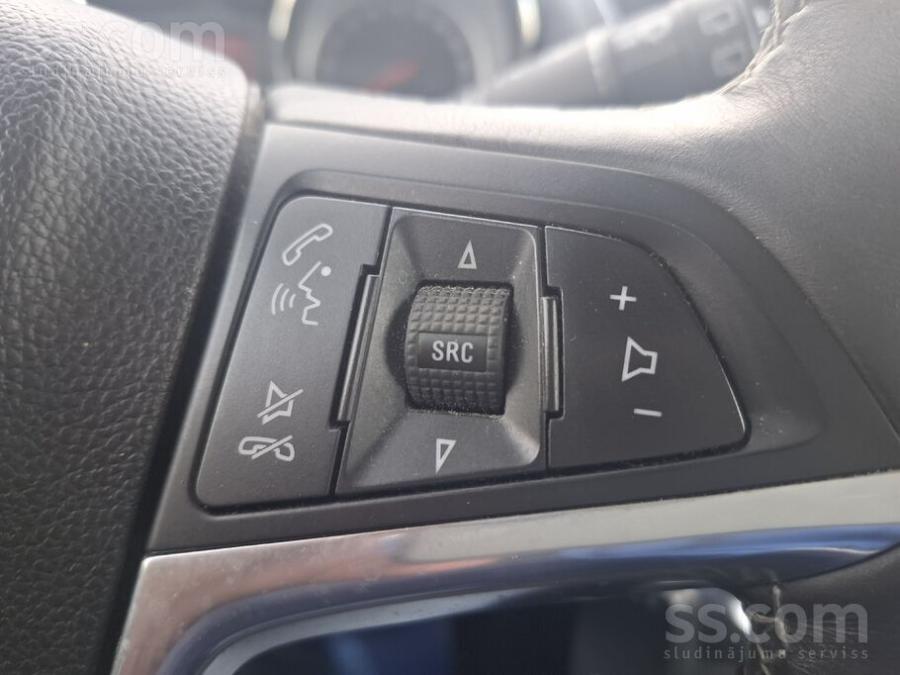 Balts Opel Mokka 2014 Talsi, ar dzinēja tilpumu 1.40 L un nobraukumu 237 tūkst. km par 6800 €, foto 21 vietnē AUTOMOTO.COM.LV