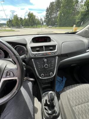 Balts Opel Mokka 2014 Viļņa, ar dzinēja tilpumu 1.70 L un nobraukumu 195 tūkst. km par 4600 €, foto 8 vietnē AUTOMOTO.COM.LV