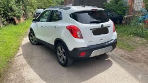 Balts Opel Mokka 2014 Viļņa, ar dzinēja tilpumu 1.60 L un nobraukumu 128 tūkst. km par 2750 €, foto 4 vietnē AUTOMOTO.COM.LV