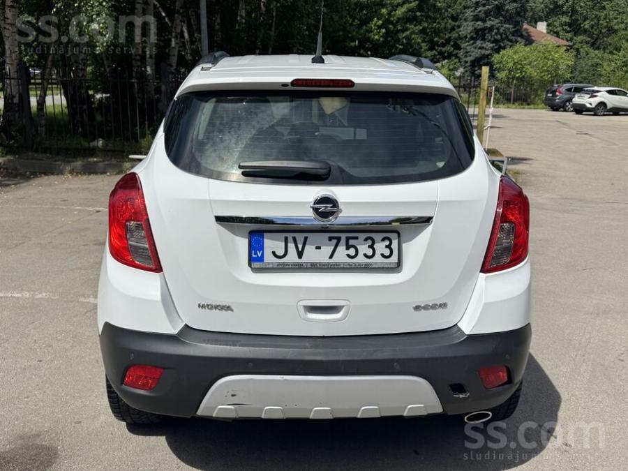 Balts Opel Mokka 2014 Rīga, ar dzinēja tilpumu 1.70 L un nobraukumu 190 tūkst. km par 6100 €, foto 5 vietnē AUTOMOTO.COM.LV