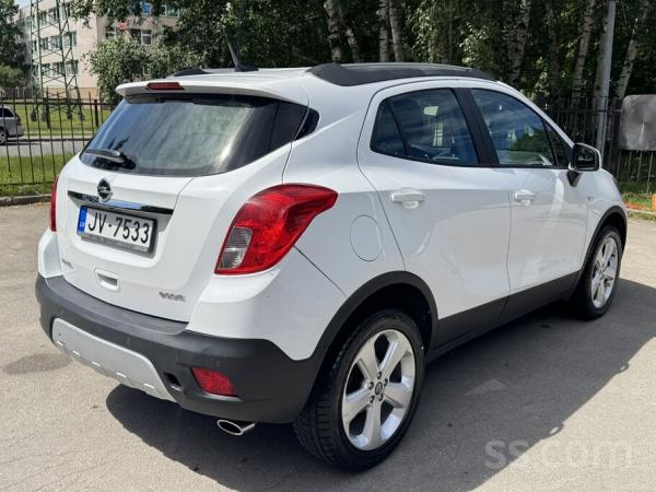 Белый Опель Mokka 2014 в Рига, объемом двигателя 1.70 л и пробегом 190 тыс. км за 6100 €, фото 5 на AUTOMOTO.COM.LV