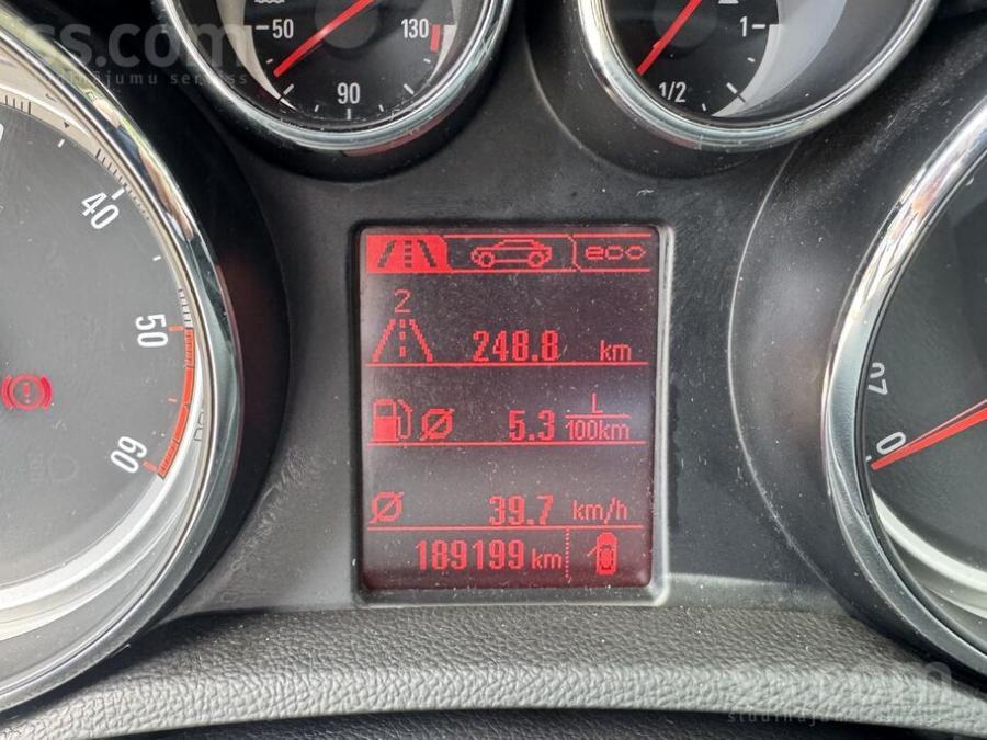 Balts Opel Mokka 2014 Rīga, ar dzinēja tilpumu 1.70 L un nobraukumu 190 tūkst. km par 6100 €, foto 15 vietnē AUTOMOTO.COM.LV