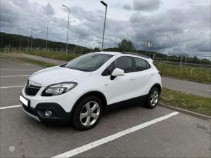 Белый Опель Mokka 2014 в Вильнюс, объемом двигателя 1.69 л и пробегом 125 тыс. км за 6950 €, фото 3 на AUTOMOTO.COM.LV