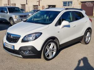 White Opel Mokka 2014 in Pakruojis, with an engine capacity of 1.70 L and mileage of 235 thousand km for 5800 €, photo  on AUTOMOTO.COM.LV