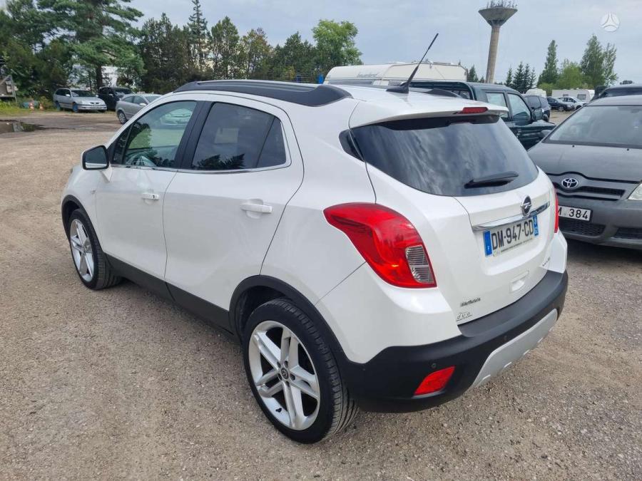 Balts Opel Mokka 2014 Pakruojis, ar dzinēja tilpumu 1.69 L un nobraukumu 230 tūkst. km par 5700 €, foto 7 vietnē AUTOMOTO.COM.LV