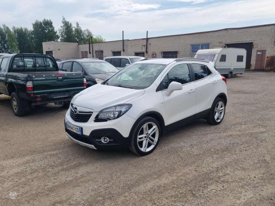 Balts Opel Mokka 2014 Pakruojis, ar dzinēja tilpumu 1.69 L un nobraukumu 230 tūkst. km par 5700 €, foto 8 vietnē AUTOMOTO.COM.LV
