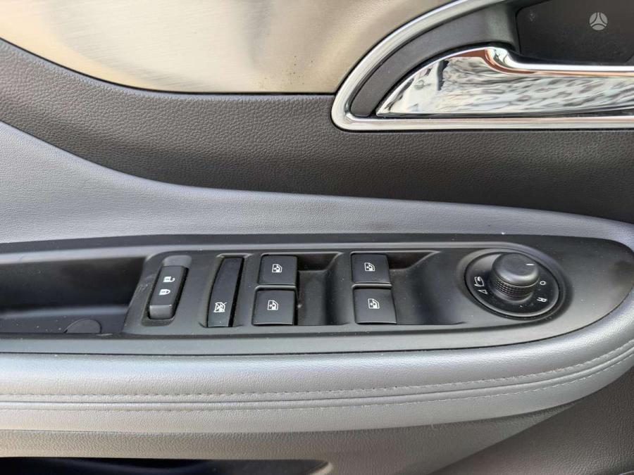 Balts Opel Mokka 2014 Kauņa, ar dzinēja tilpumu 1.69 L un nobraukumu 190 tūkst. km par 6900 €, foto 9 vietnē AUTOMOTO.COM.LV