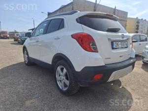 Белый Опель Mokka 2014 в Талси, объемом двигателя 1.40 л и пробегом 237 тыс. км за 6500 €, фото 5 на AUTOMOTO.COM.LV