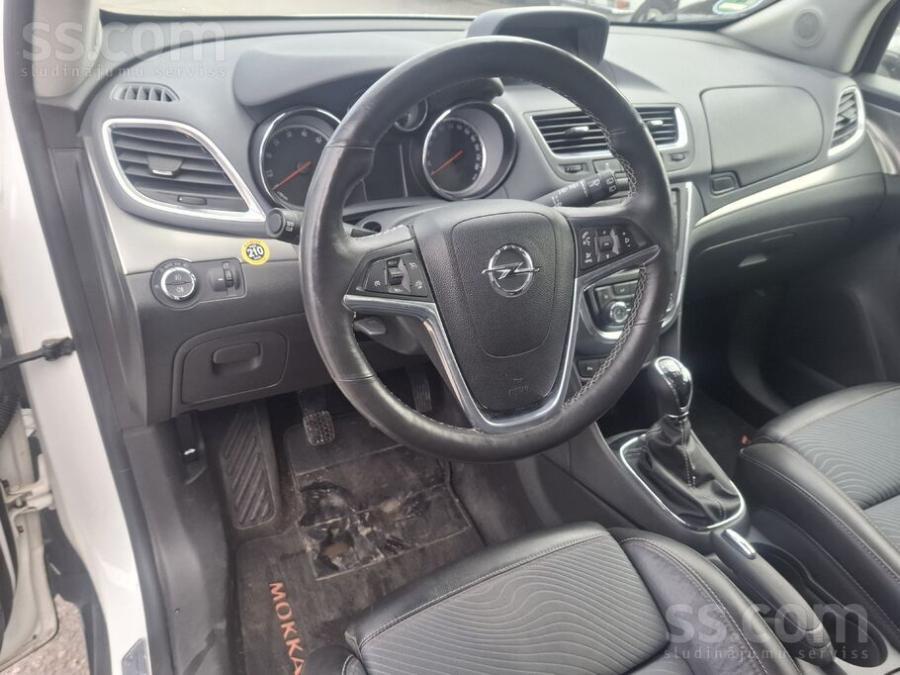 Белый Опель Mokka 2014 в Талси, объемом двигателя 1.40 л и пробегом 237 тыс. км за 6500 €, фото 10 на AUTOMOTO.COM.LV