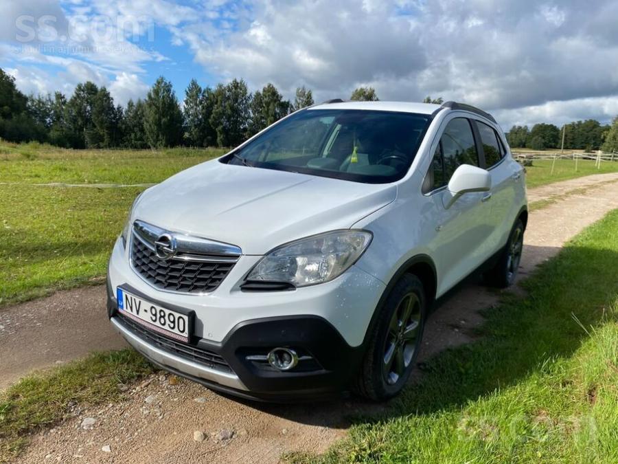 Balts Opel Mokka 2014 Talsi, ar dzinēja tilpumu 1.70 L un nobraukumu 214 tūkst. km par 6500 €, foto 1 vietnē AUTOMOTO.COM.LV